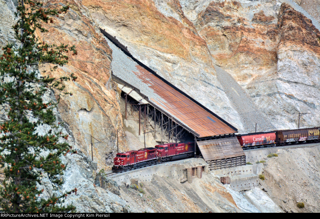 CP 9667 WB CN Ashcroft Sub